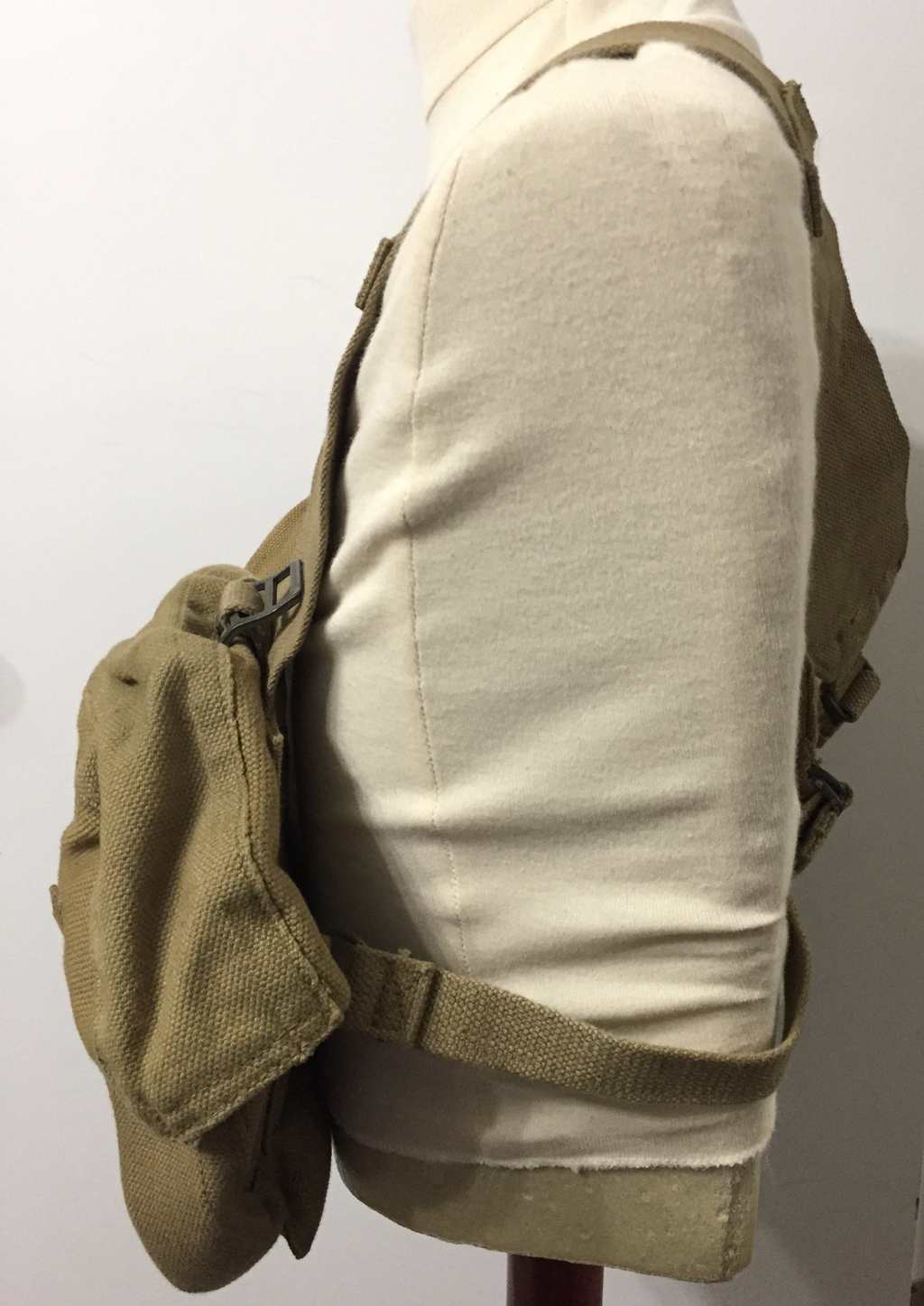 Commando 1944 Vickers K webbing (7) 1024 – www.captainstevens.com